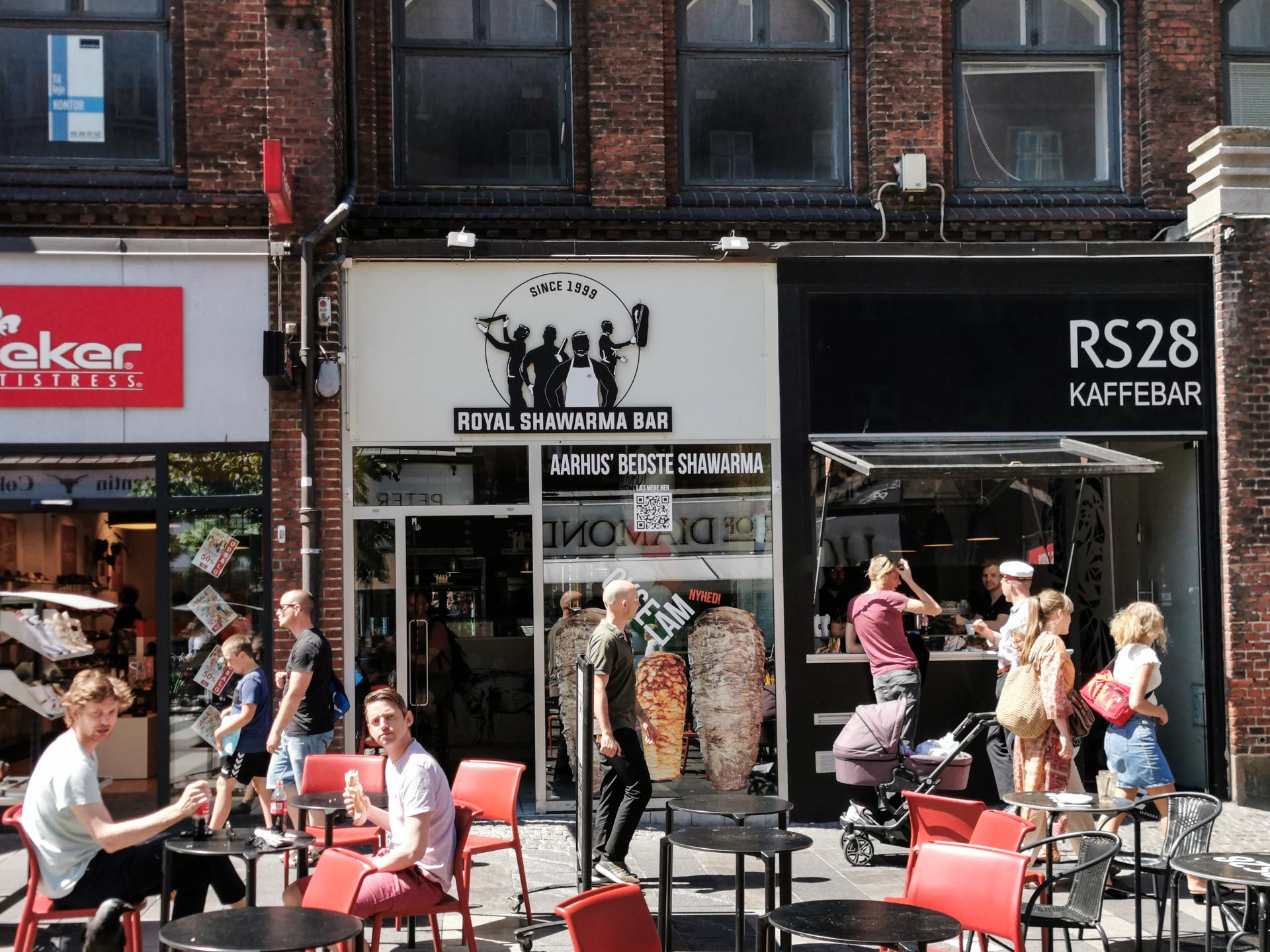 Royal Shawarma Bar - Shawarma eller pita med okse, lam, falafel