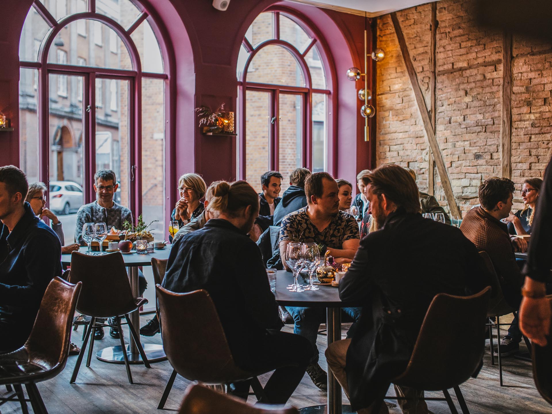 Restaurant Basso – Italiensk social dining i Skolegade, Aarhus C