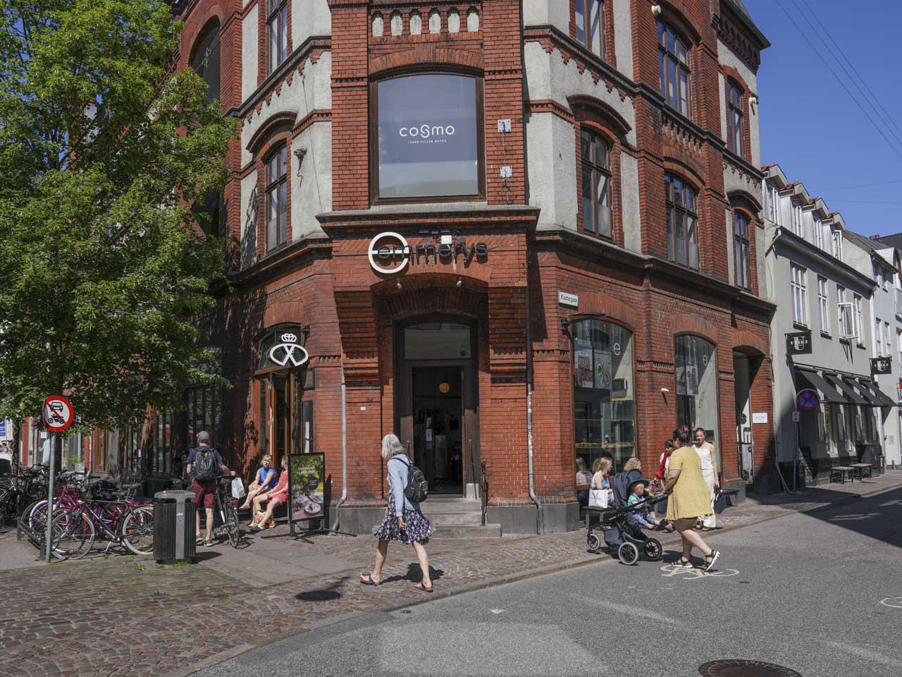 Emmerys i Guldsmedgade - 100% økologisk bageri, café og kaffe