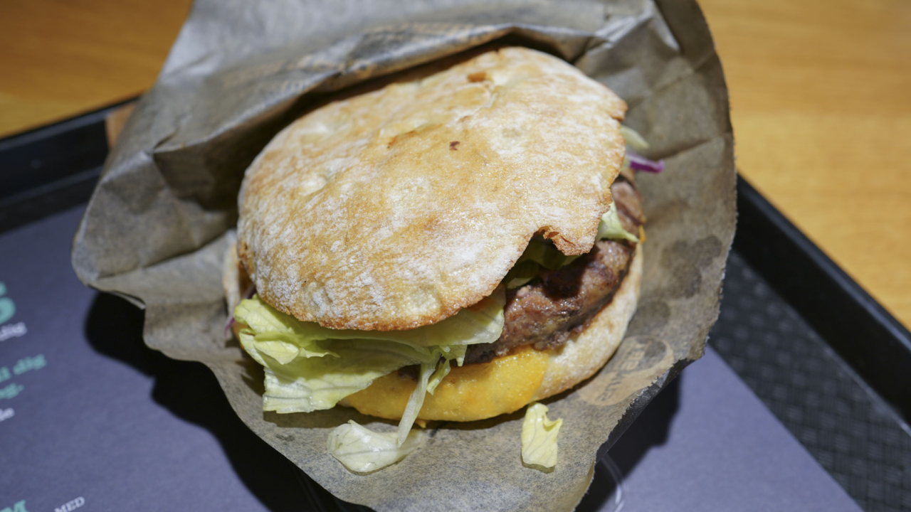 Sunset Boulevard i Tilst - dansk fastfood-restaurant og drive-in