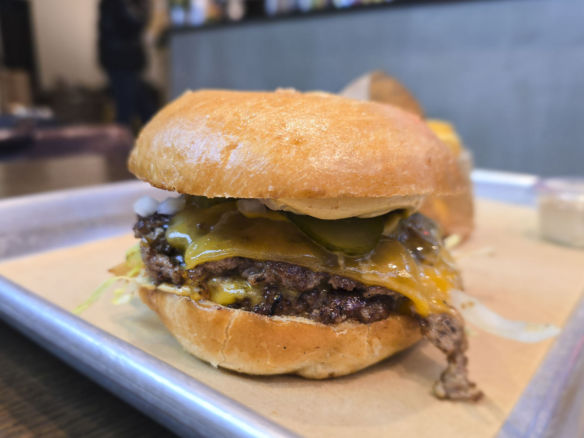 Bro’s Burger and Belgian Fries – smashburgere og belgiske fritter